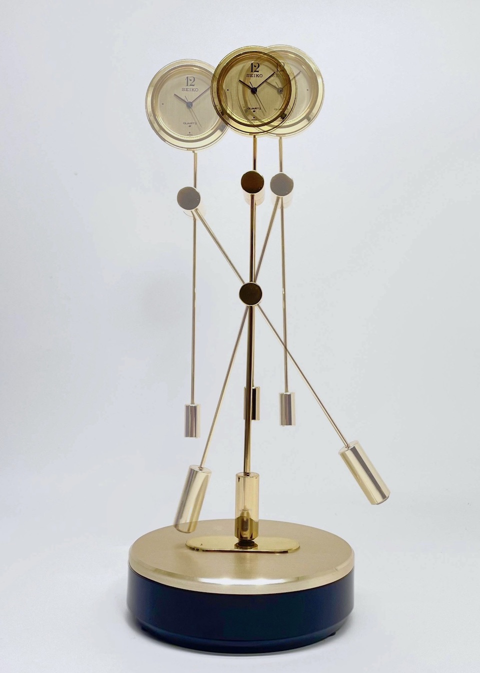 80's "SEIKO" Swing Motion Clock | Graphio/büro-stil グラフィオ/ビューロスタイル