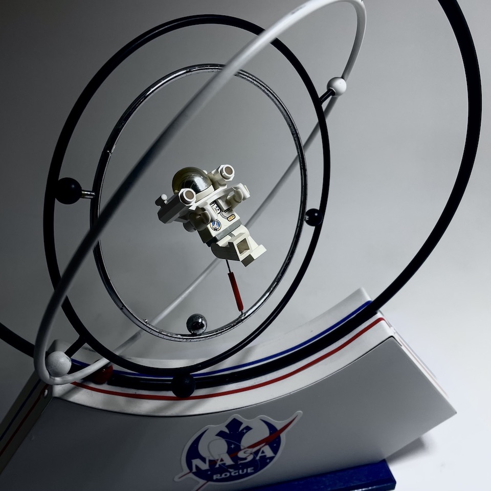 80年代 サウンドムービングオブジェ：Graphio Original Re-Make「宇宙遊泳」 | Graphio/büro-stil ...